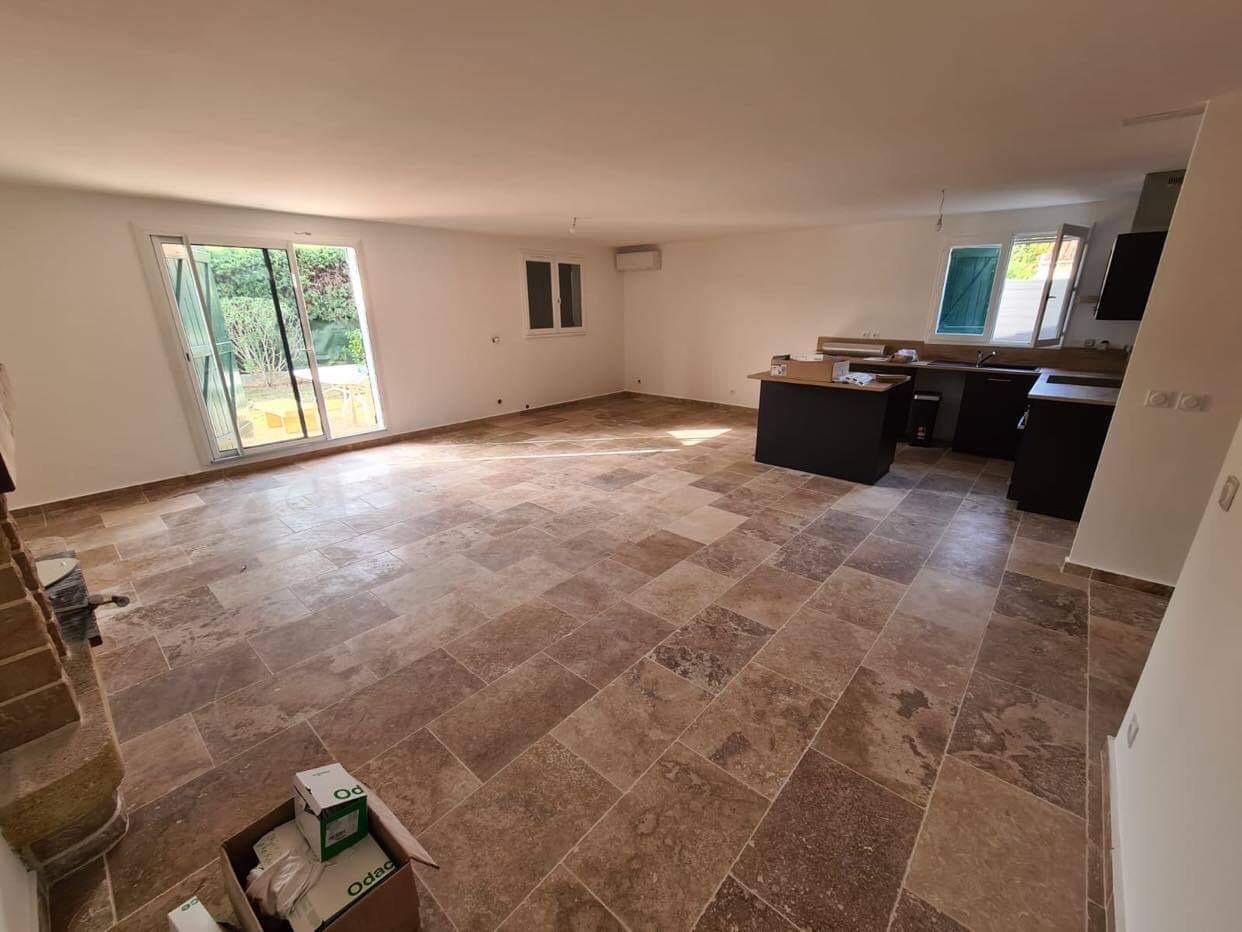 VAR CONSTRUCTION – RENOVATION FACADE